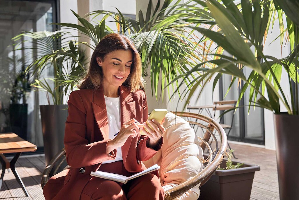 Free debit card with cashback on your purchases | BBVA